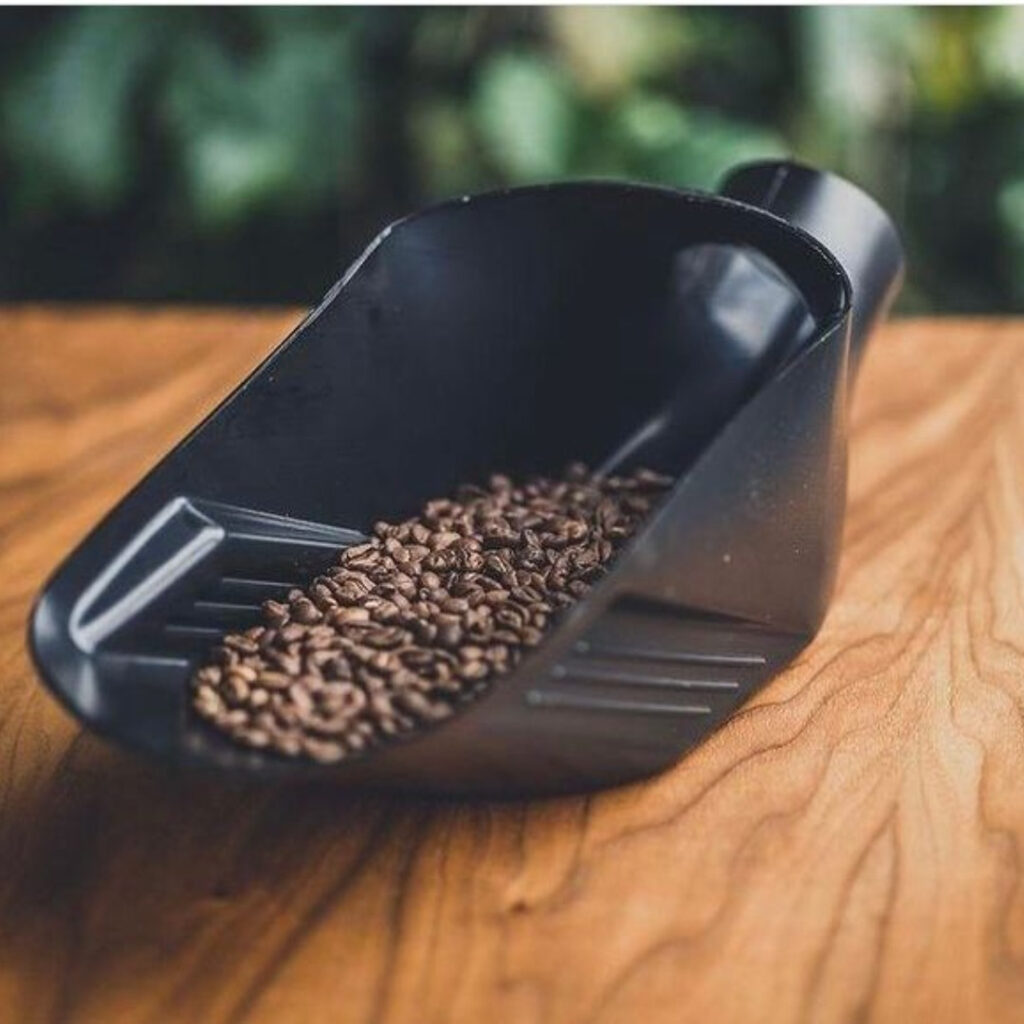Kilo Bean Scale Scoop, Polymer, Black, 22771 – Rattleware